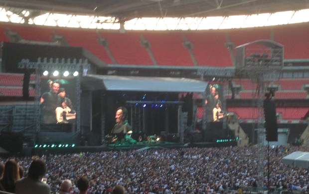 Bruce Springsteen at Wembley | thebluemoment.com